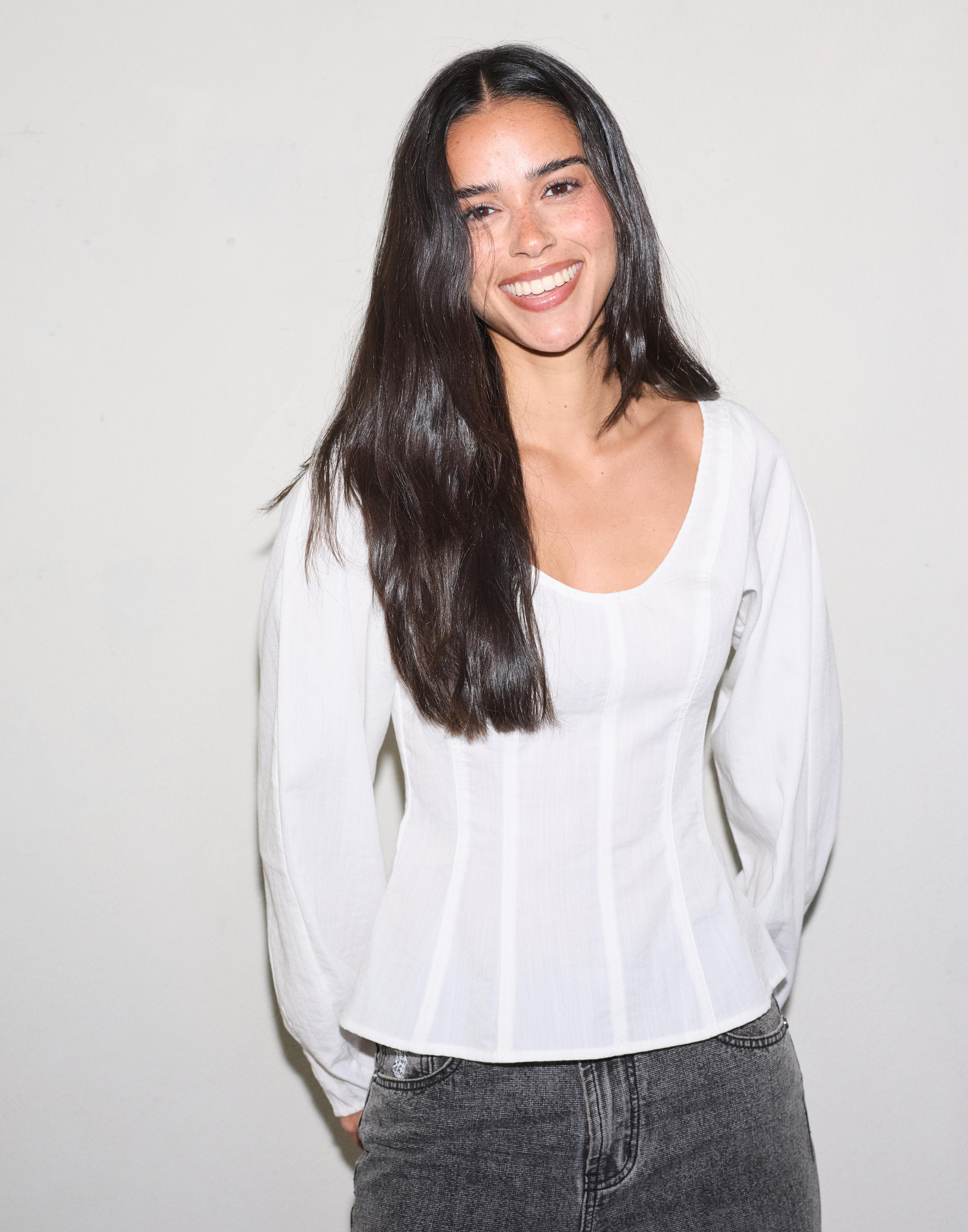 Kjøp Nelly Shaped V-neck Blouse - White | Nelly.com