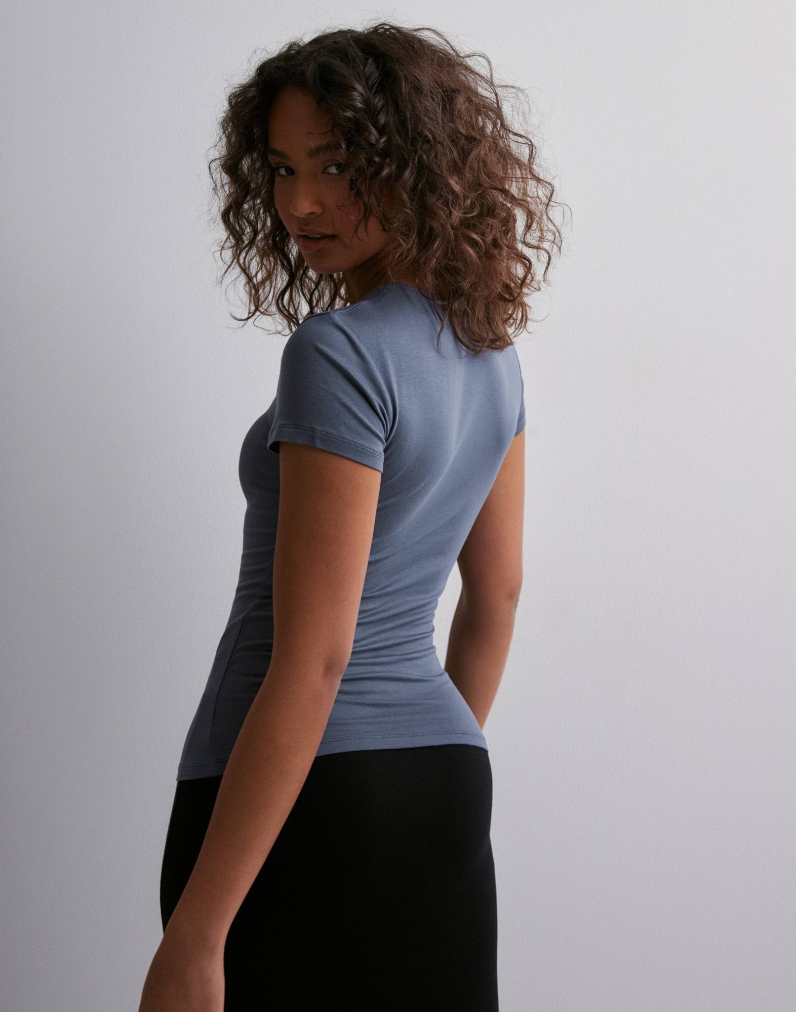 Köp Nelly My Perfect Soft Tee - Grey/Blue | Nelly.com