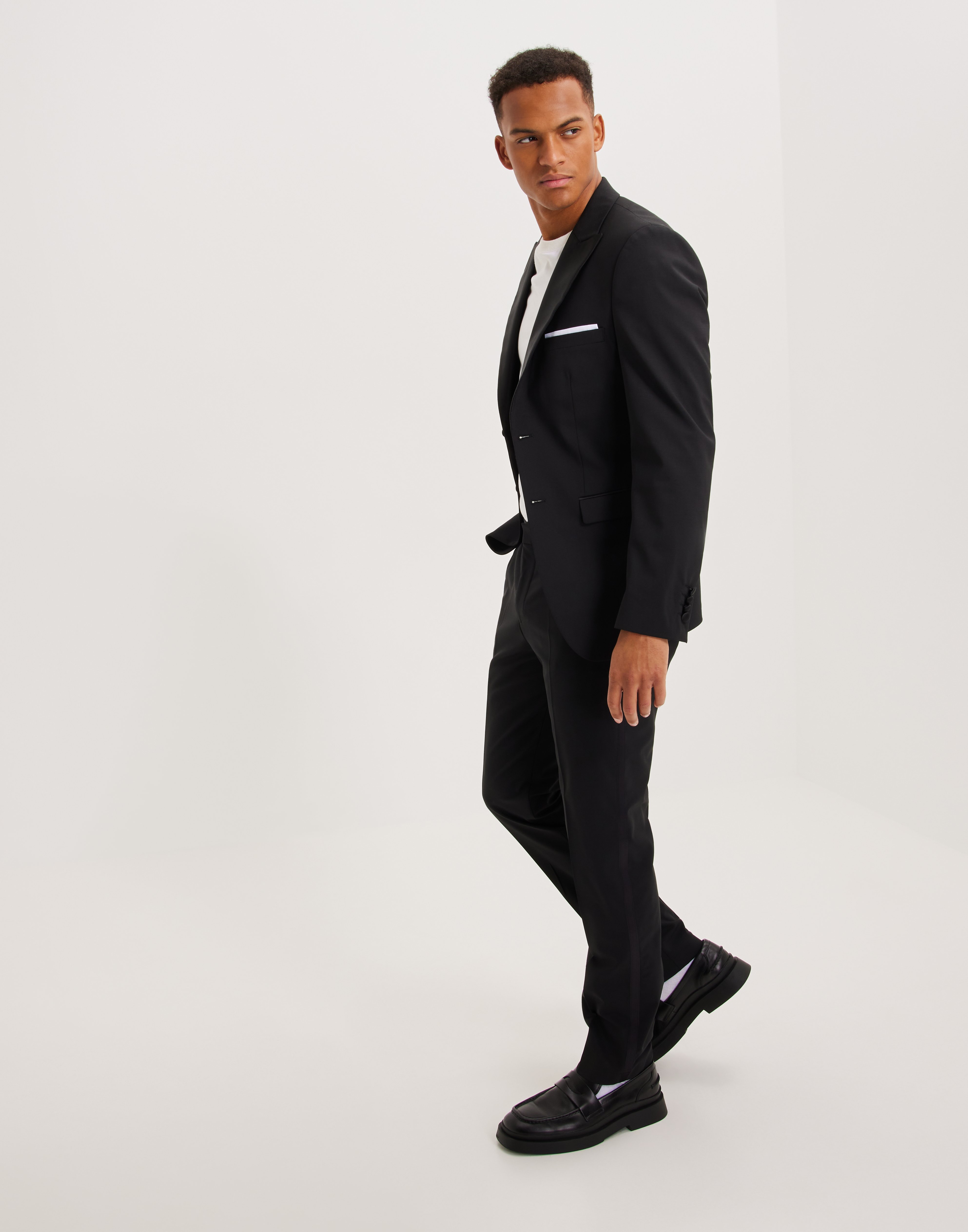 Köp Selected Homme SLHSLIM-ELON TUX TRS ADV B - Black | NLYMAN
