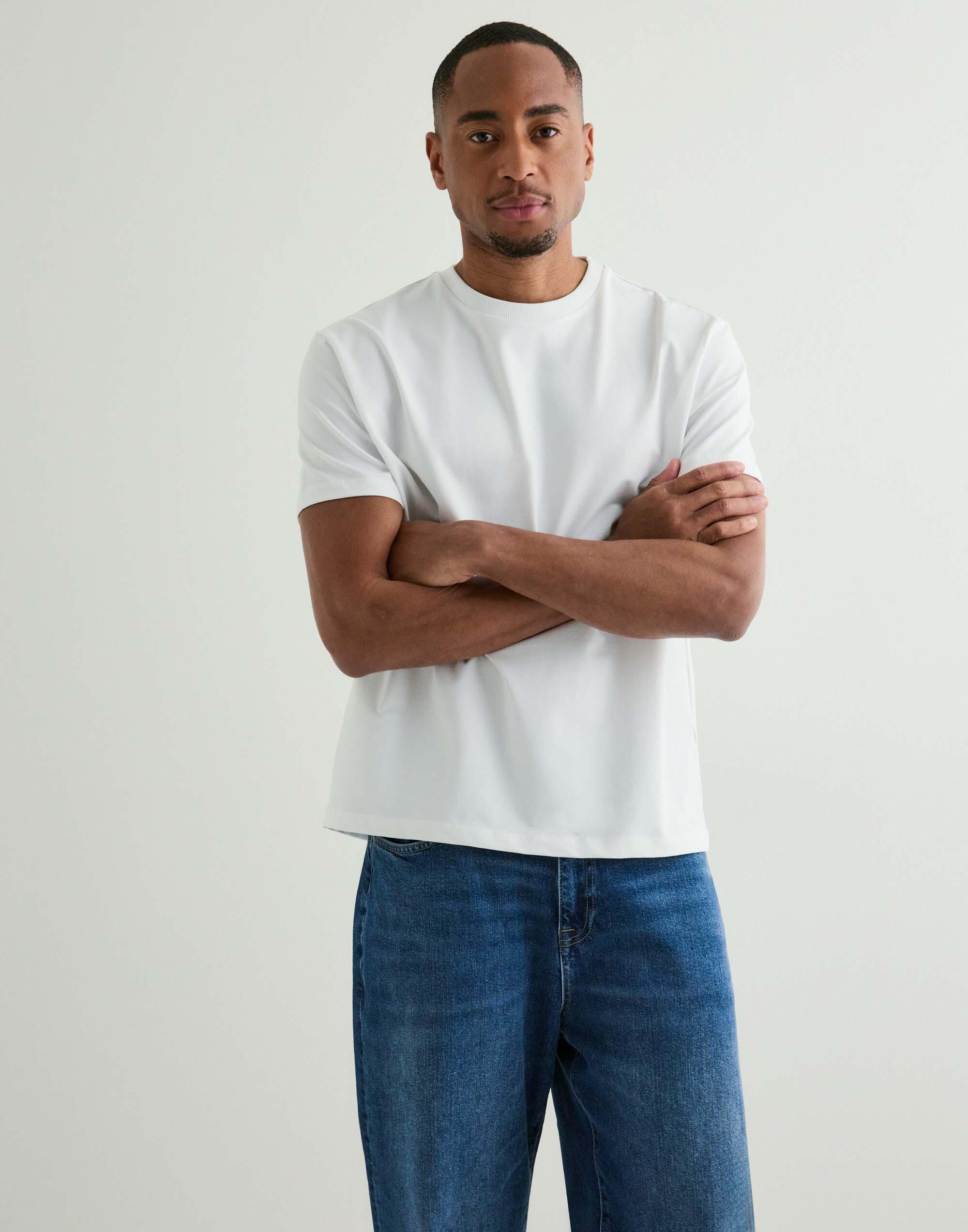 Osta Que Sera Sera Sam Slim Tee - White | NLYMAN