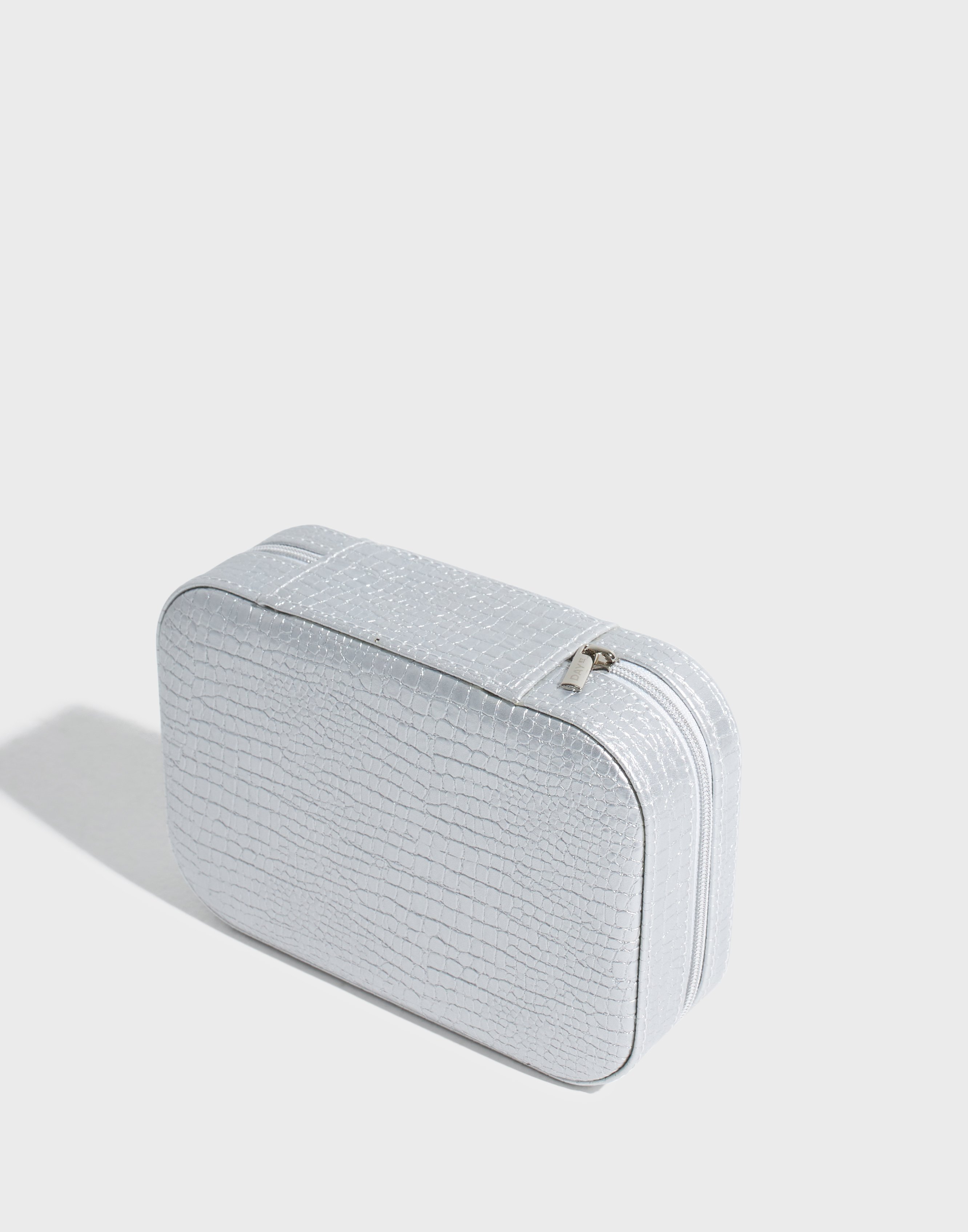 Köp DAY ET Day Croc Jewelry Zip Box - Silver | Nelly.com